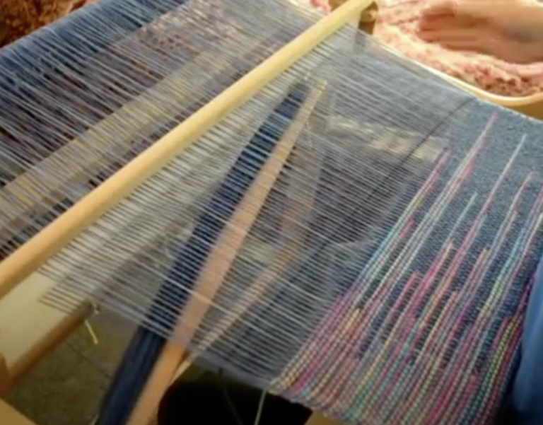 What is Clasped Weft? A step by step tutorial. - Kelly Casanova Weaving ...